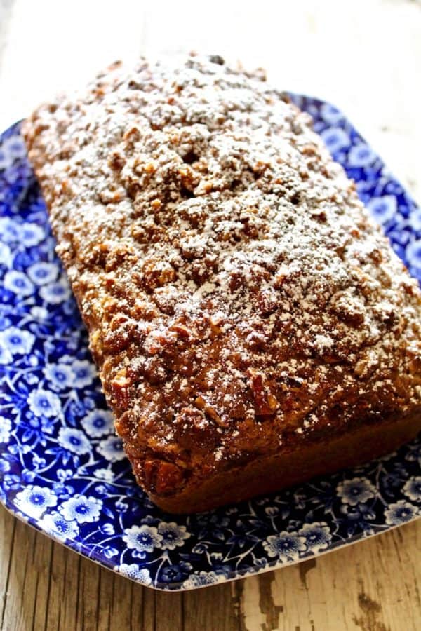 Pumpkin Praline Bread Recipe - the hungry bluebird