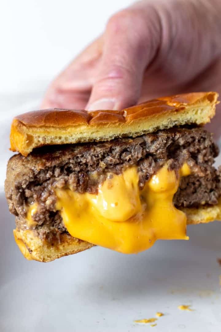Juicy Lucy Burger Recipe (Twin Cities stuffed cheese burger)