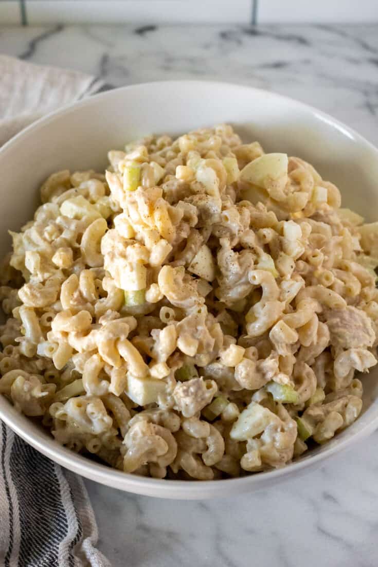 Tuna Macaroni Salad - The Hungry Bluebird