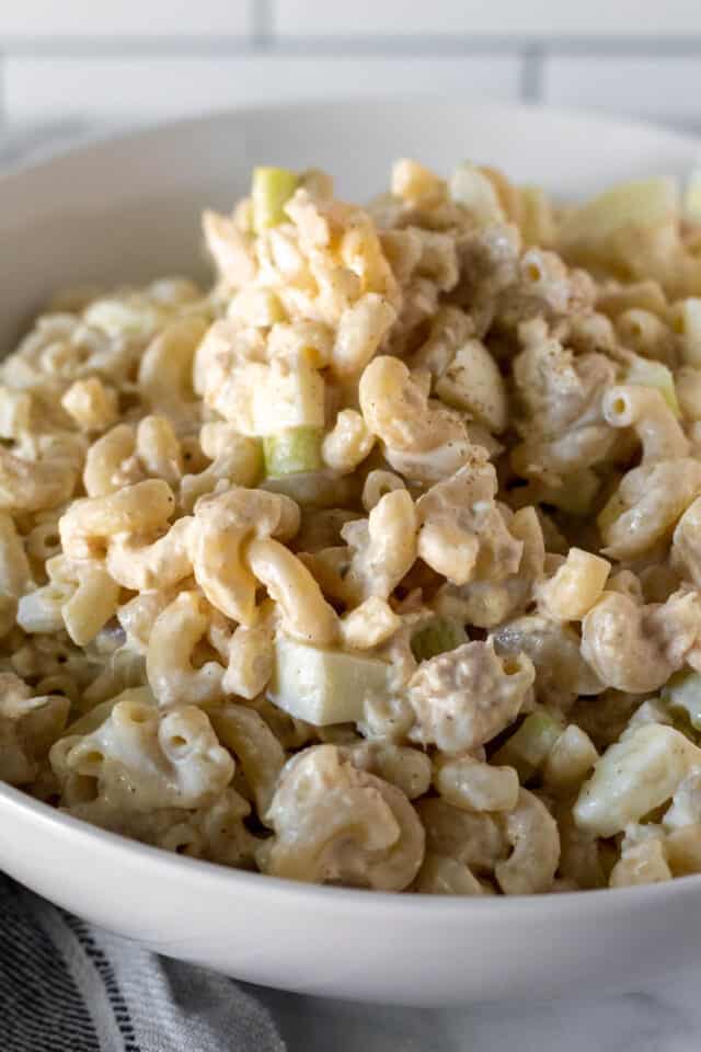 Tuna Macaroni Salad - The Hungry Bluebird